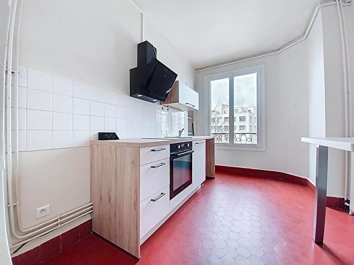 Appartement à louer - Clermont-Ferrand, Oradou - 3 pièces - 2 chambres