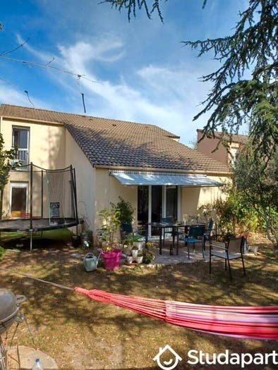 Le Bois-La Danne-La Marne, Éragny - Appartement 1 pièce à louer