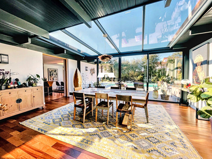 Maison à vendre - Anglet, Montbrun - 6 pièces - 5 chambres