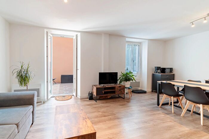 Appartement 3 pièces à Saint-Martin-du-Var, à vendre