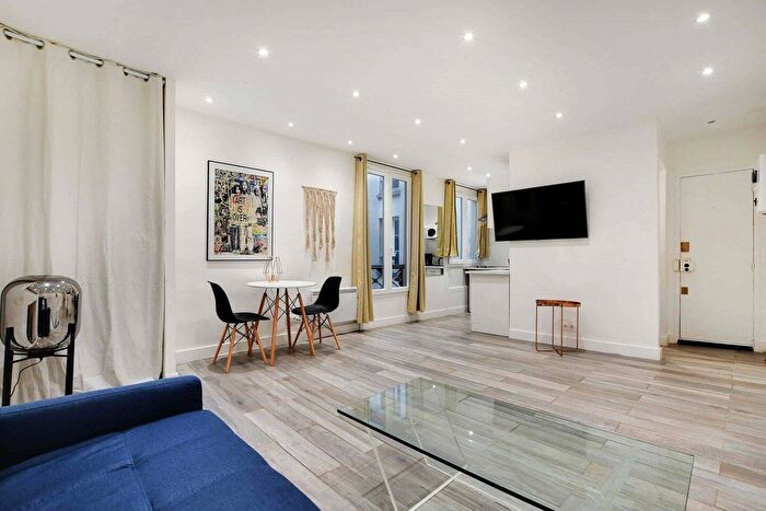 Appartement à louer - Legendre-Lévis, Paris ème arrondissement - 1 pièce