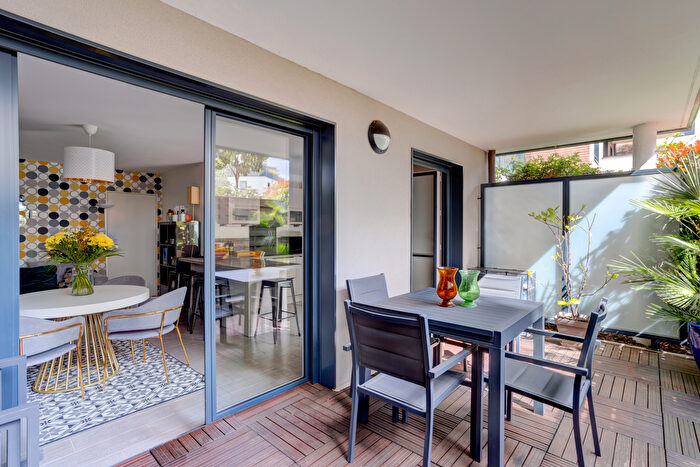 Appartement 4 pièces à Le Plessis-Robinson, Herriot, à vendre