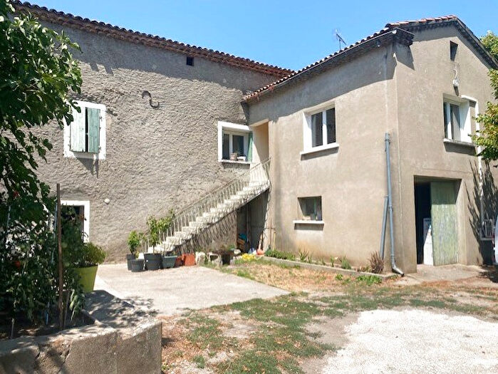 Maison 4 pièces à Sainte-Anastasie, à vendre