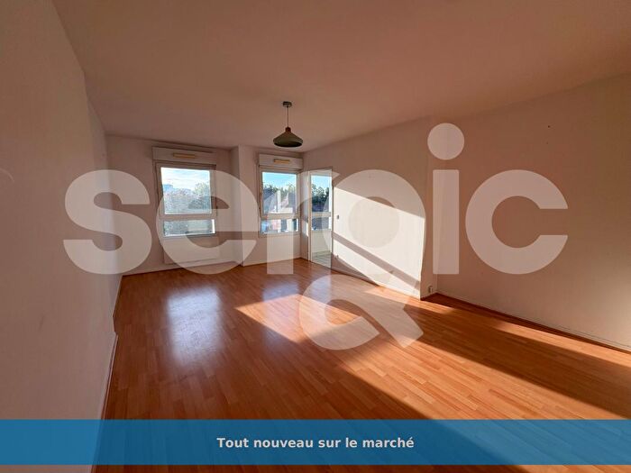 Appartement 3 pièces à Lille, Centre-ville, Euralille, à louer