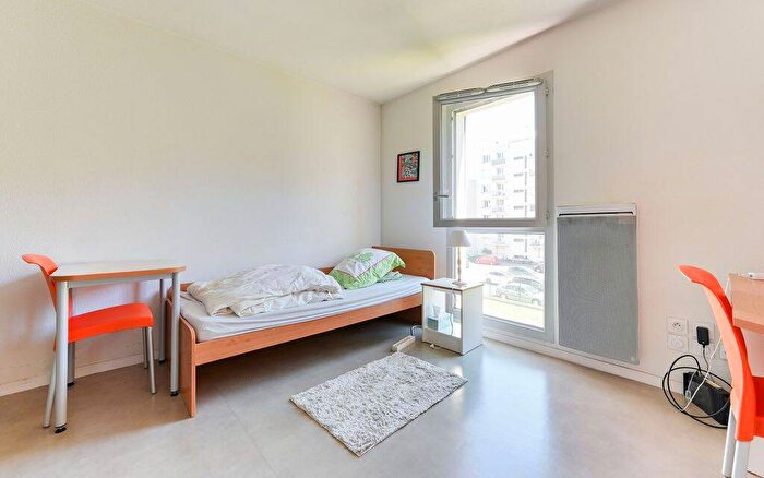 Saint Louis, Lyon 7ème arrondissement - Appartement 1 pièce à louer