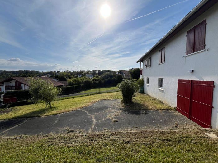 Maison 4 pièces à Urcuit, à louer