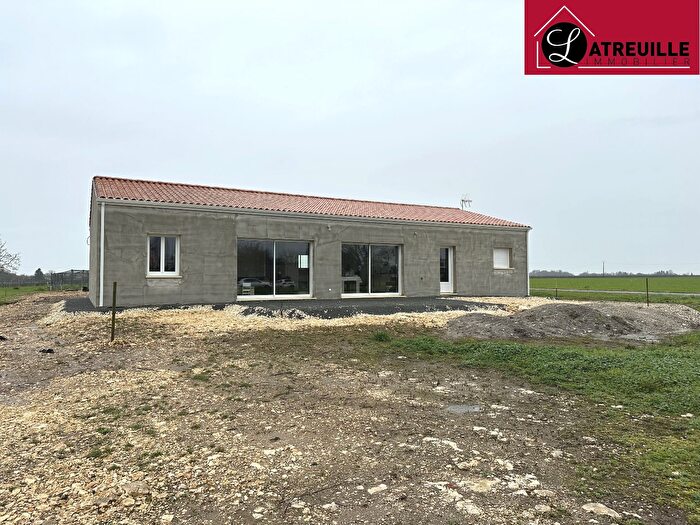 Maison à vendre - Champagnolles - 4 pièces - 2 chambres