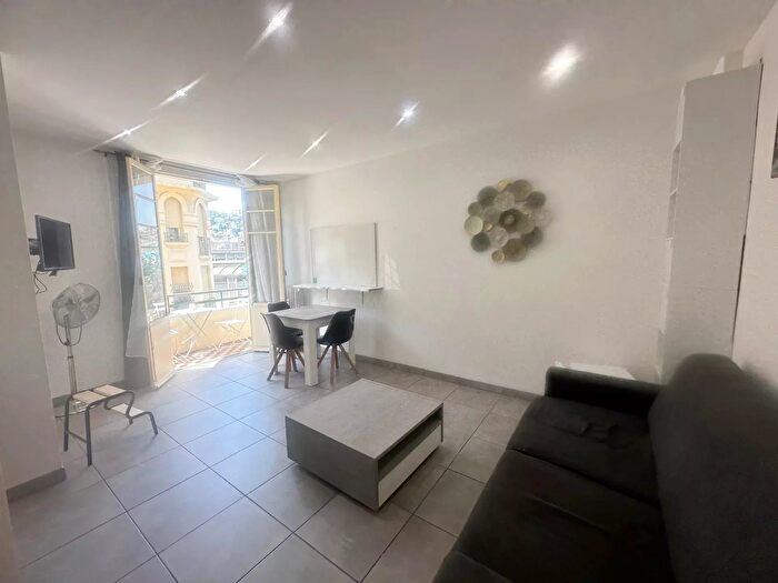 Nice, Thiers, Musicien : Appartement 2 pièces à vendre