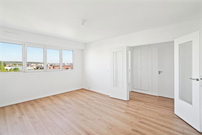 Appartement à vendre - Noisy-le-Grand, Nord - 2 pièces - 1 chambre