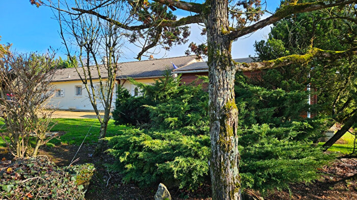 Maison à vendre - Exireuil - 5 pièces - 3 chambres