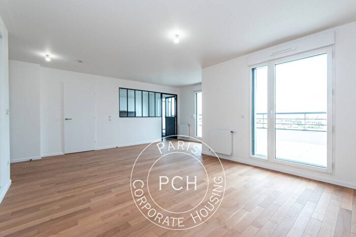 Appartement à louer - Faubourg de lArche, Courbevoie - 4 pièces - 3 chambres