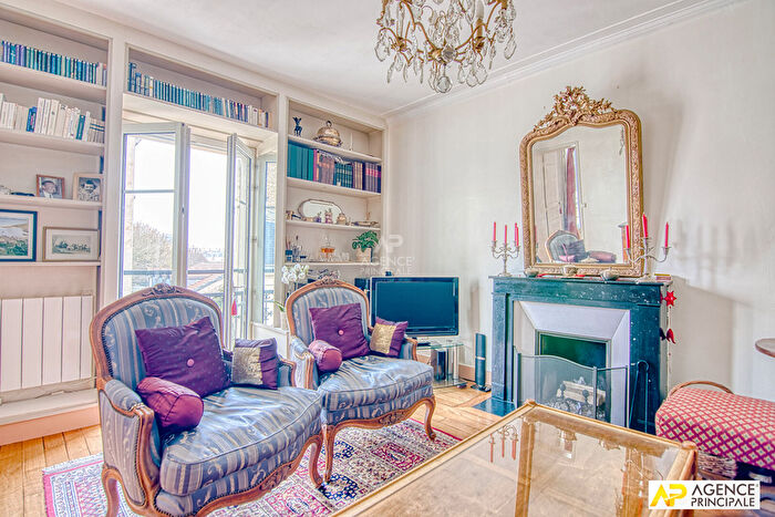 Appartement à vendre - Versailles, Clagny Glatigny - 4 pièces - 2 chambres