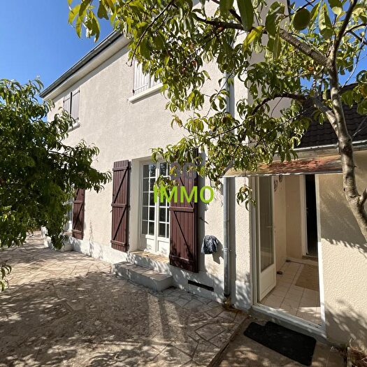La Charité-sur-Loire : Maison 5 pièces à vendre