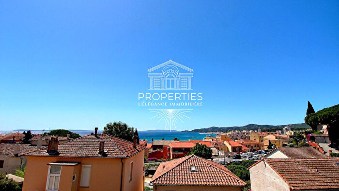 Appartement à vendre - Le Lavandou, Rousset, Four des Maures, Saint-Clair - 4 pièces - 3 chambres