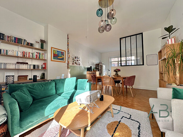 Appartement à vendre - Lille, Wazemmes - 4 pièces - 2 chambres