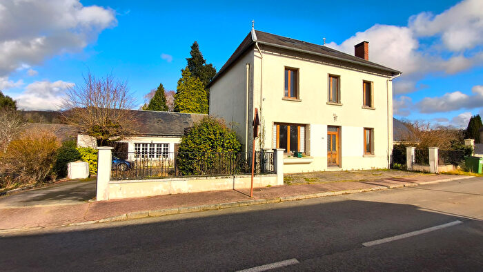 Maison à vendre - La Croisille-sur-Briance - 8 pièces - 5 chambres