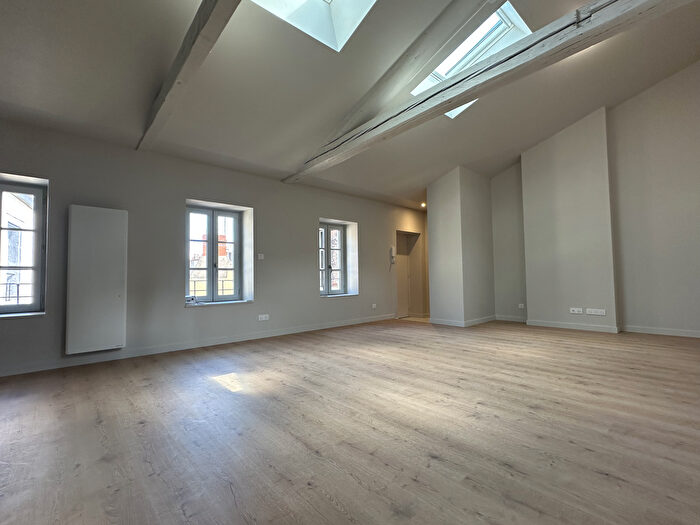Appartement à vendre - Clermont-Ferrand, Delille, Cathédrale, La Gare - 3 pièces - 2 chambres