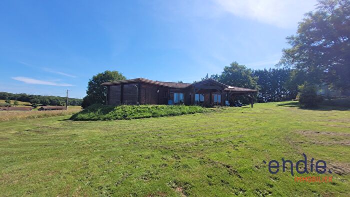 Maison à vendre - Tieste-Uragnoux - 4 pièces - 3 chambres