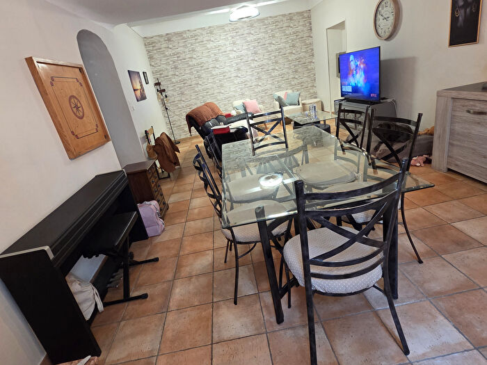 Nébian : Maison 4 pièces à vendre