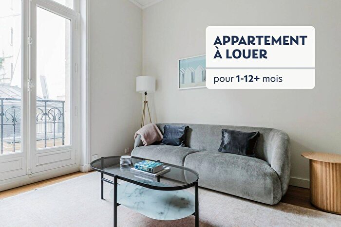 Appartement à louer - Saint Germain des Prés, Paris ème arrondissement - 3 pièces - 2 chambres