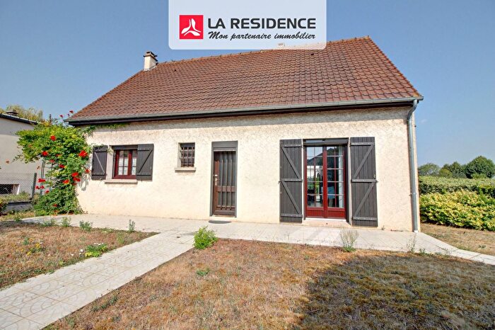 Maison 5 pièces à Mantes-la-Ville, Louise Michel, à vendre