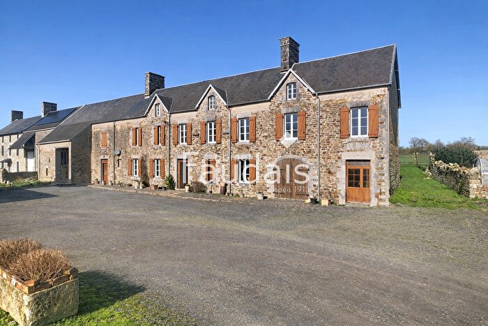 Maison à vendre - Saint-Denis-le-Vêtu - 11 pièces - 8 chambres