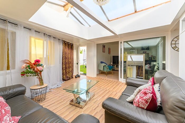 Maison à vendre - Sevran, Beaudottes - 4 pièces - 2 chambres