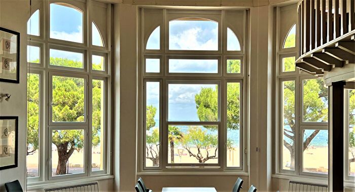 Appartement à vendre - Arcachon, Centre-ville, La Chapelle, Gare - 4 pièces - 3 chambres