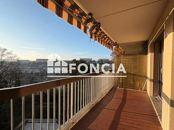 Appartement à louer - Flammarion, Lyon ème arrondissement - 2 pièces - 1 chambre