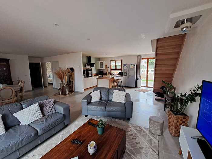 Neuilly-en-Thelle : Maison 6 pièces à vendre