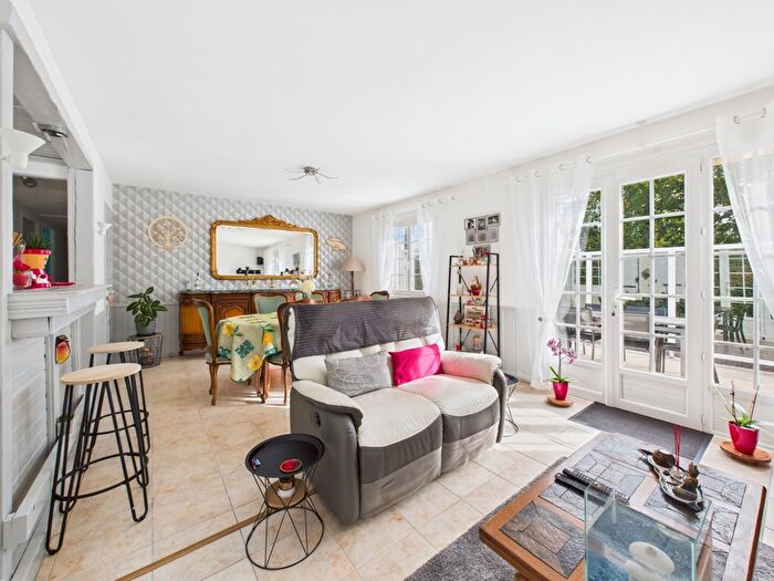 Maison à vendre - Bolbec - 5 pièces - 2 chambres