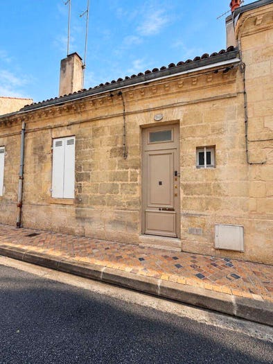 Jardin Public, Bordeaux : Maison 3 pièces à louer