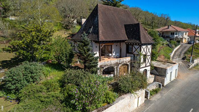 Maison à vendre - Souillac - 7 pièces - 4 chambres