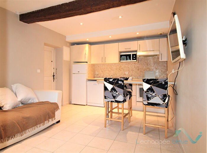 Appartement 2 pièces à vendre à Cogolin, Centre-ville, Subeiran, Pas de Grimaud