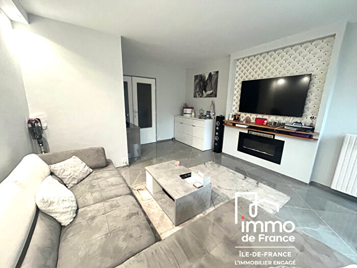 Appartement à vendre - Neuilly-sur-Marne, Fauvettes Sud - 4 pièces - 3 chambres