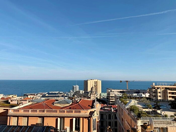 Appartement à louer - Centre, Beausoleil - 3 pièces - 2 chambres