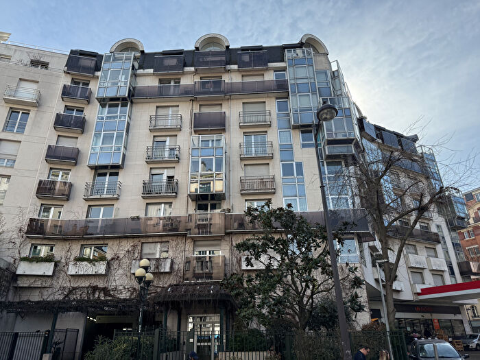 Appartement à vendre - Paris e , Saint-Lambert, Convention - 1 pièce - 1 chambre