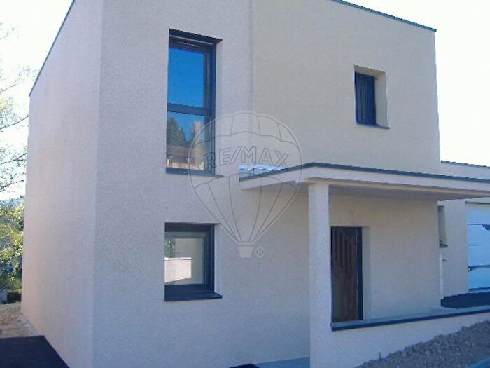 Maison 5 pièces à louer - Poule-les-Écharmeaux