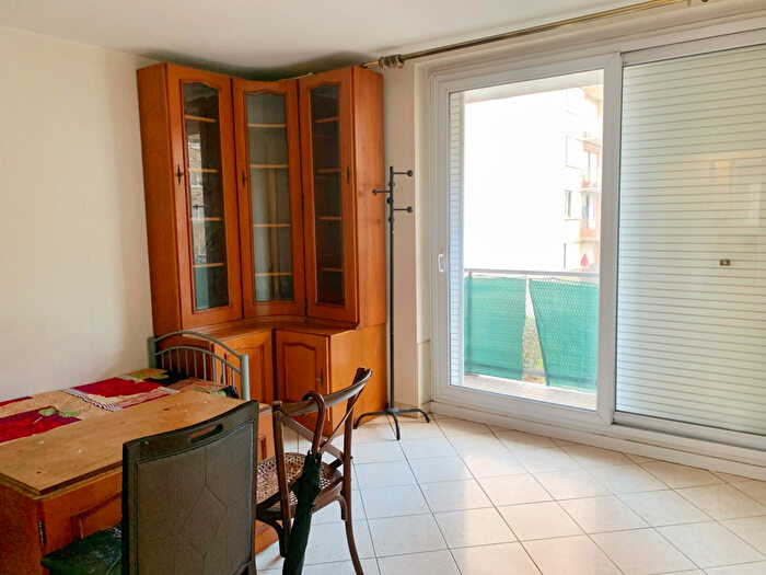 Appartement à vendre - Rosny-sous-Bois, Le Bois-Perrier - 3 pièces - 2 chambres