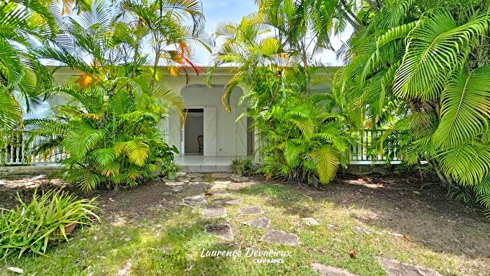 Maison à vendre - Saint-François - 3 pièces - 2 chambres