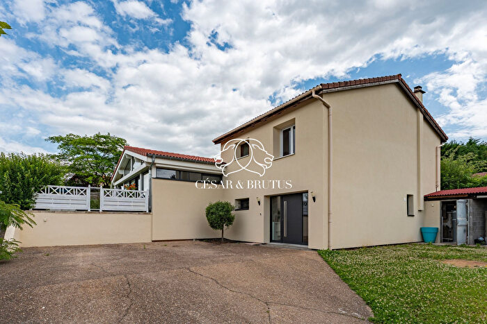 Maison à vendre - Genay - 5 pièces - 4 chambres