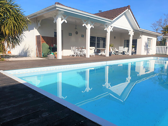 Maison à vendre - Gujan-Mestras, Meyran - 5 pièces - 4 chambres