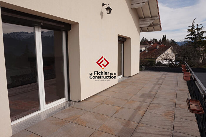 Appartement 4 pièces à louer - Meylan, Haut Meylan, Charlaix