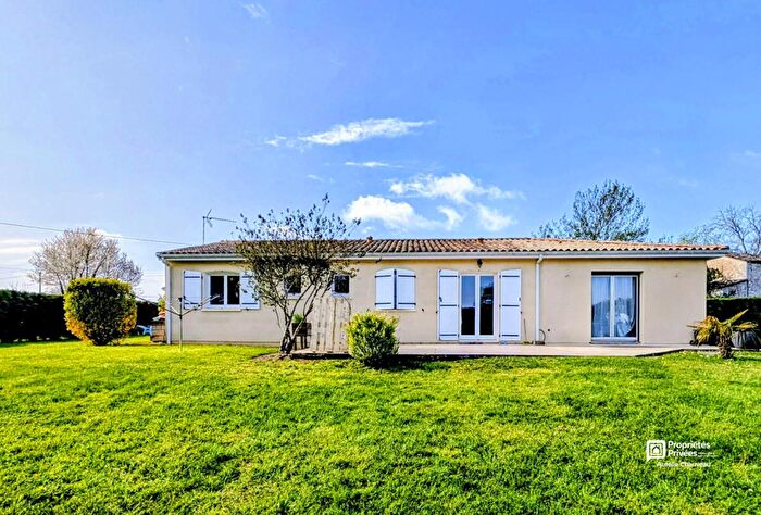 Maison à vendre - La Roquille - 5 pièces - 3 chambres