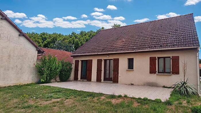 Maison à vendre - Pierres - 4 pièces - 3 chambres