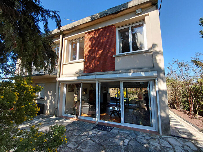 Maison à vendre - Clermont-le-Fort - 5 pièces - 4 chambres