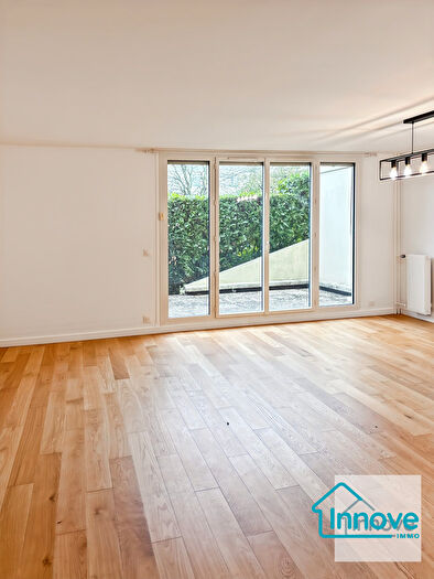 Appartement à vendre - Le Chesnay - 4 pièces - 3 chambres