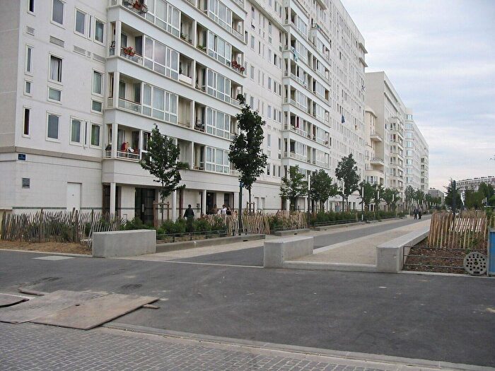 Appartement à louer - Saint Exupery, Villeneuve-la-Garenne - 3 pièces - 2 chambres