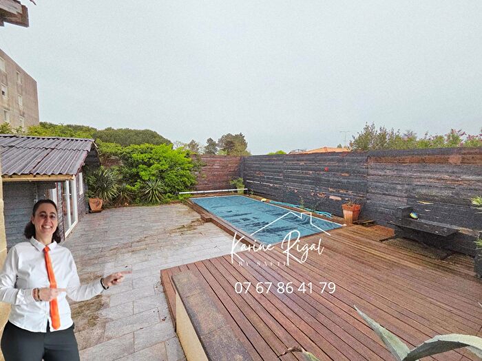 Maison 5 pièces à Montendre, à vendre