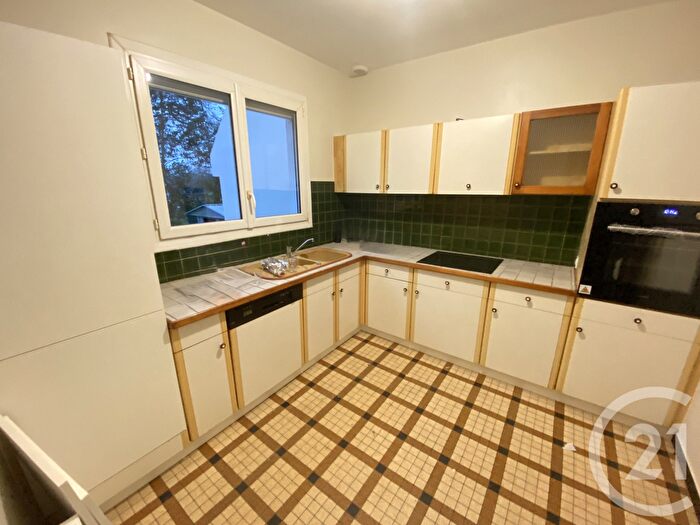 Maison à louer - Plessé - 5 pièces - 3 chambres